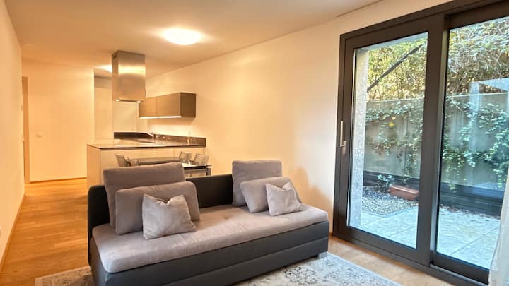 Elegant 1-bedroom Apartment. - Melide