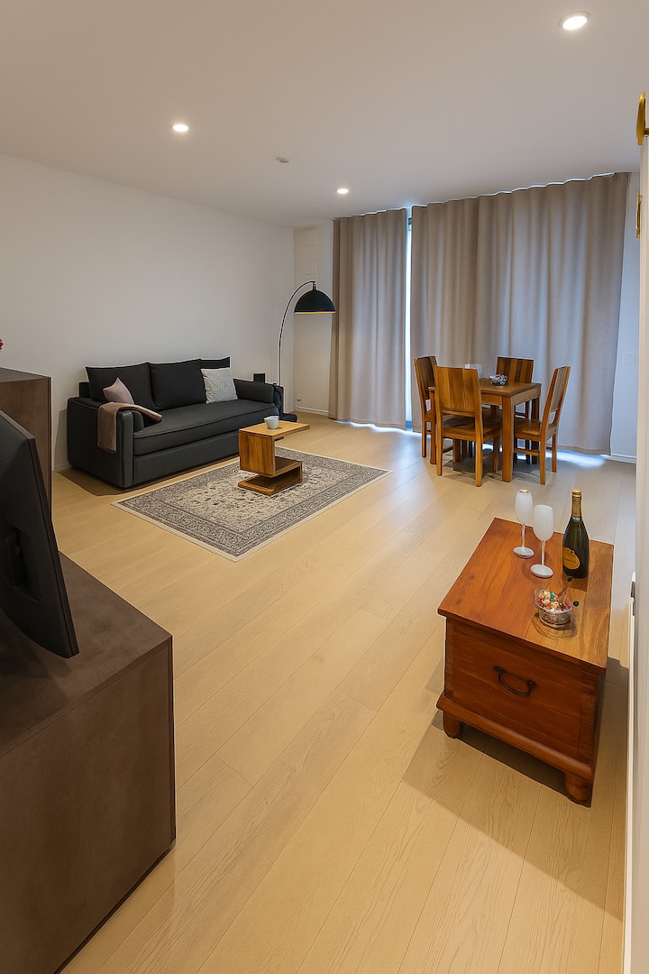 Wohnung In Bester Lage: Ku’damm & Kadewe - Berlin