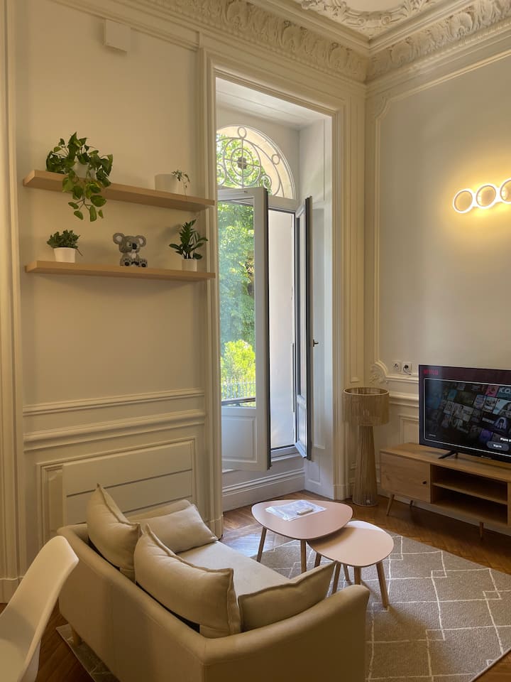 Studio Haussmannien Sur Les Allées Paul Riquet - ベジエ