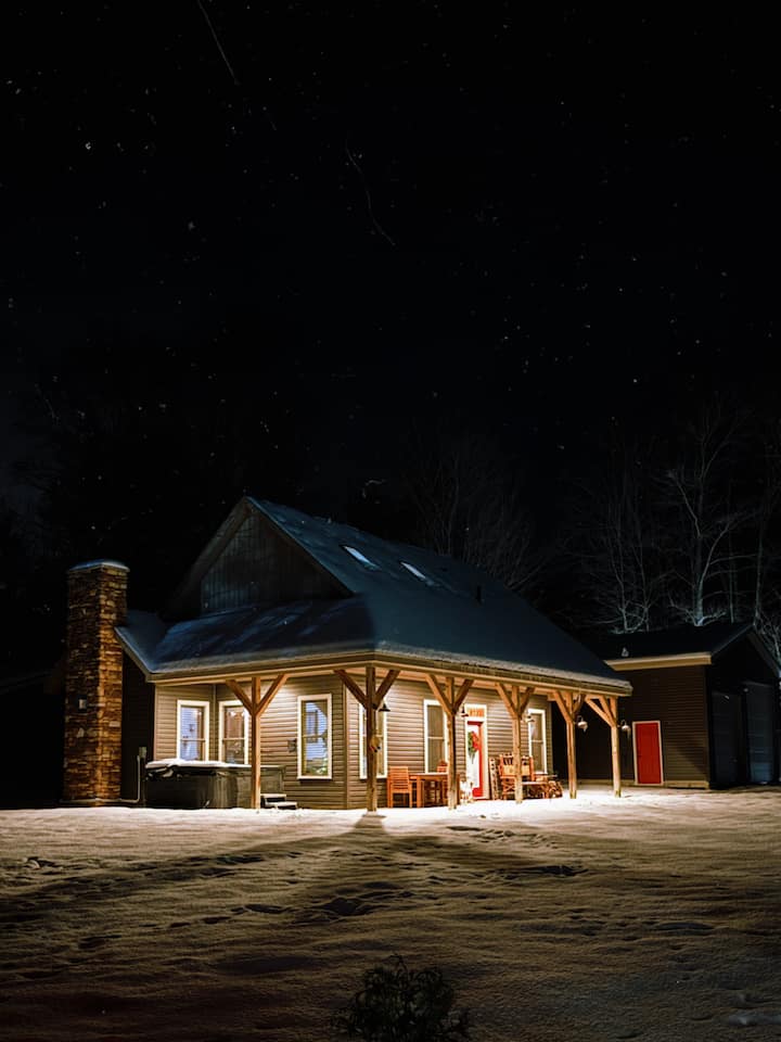 Xmas Luxe Cabin/pymalake/hot Tub/kingbed/fireplace - Lake Erie, PA