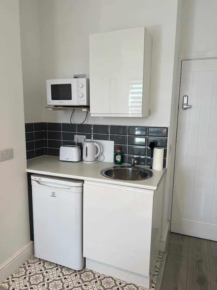 Coventry Studio Near City Centre - Coventry