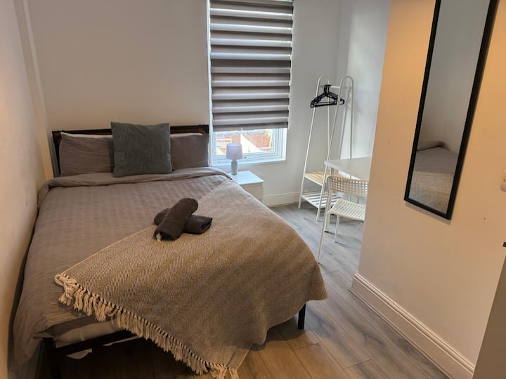 Coventry Studio Near City Centre - Coventry