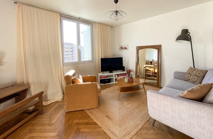 T2 Lumineux & Cosy à Jean Macé - Métro B - Lyon