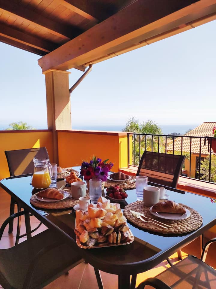 Scenic Hill And Sea Retreat Near Palermo E Cefalù - Trabia