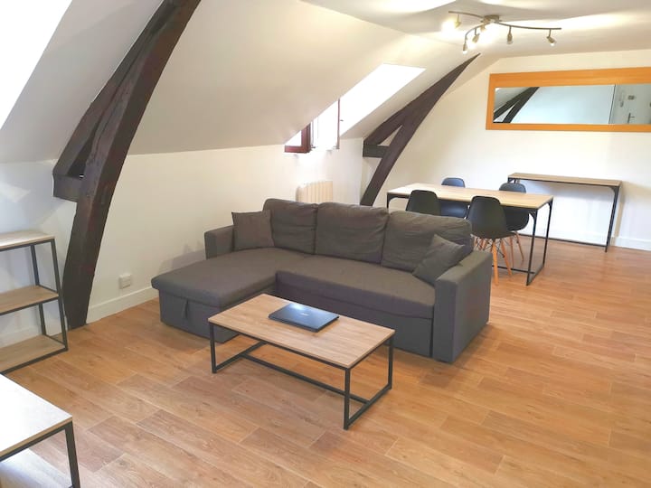 Lumineux Confortable Et Sécurisé - Bourges