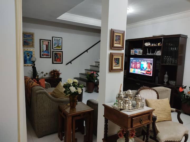 Casa Em Condomínio Fechado - Castro
