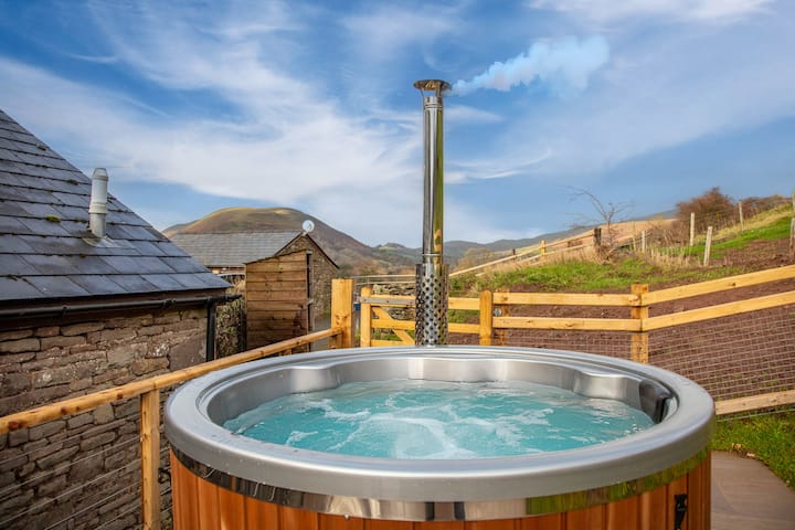 Walkers Retreat With Eco Woodfired Hot Tub - Crickhowell