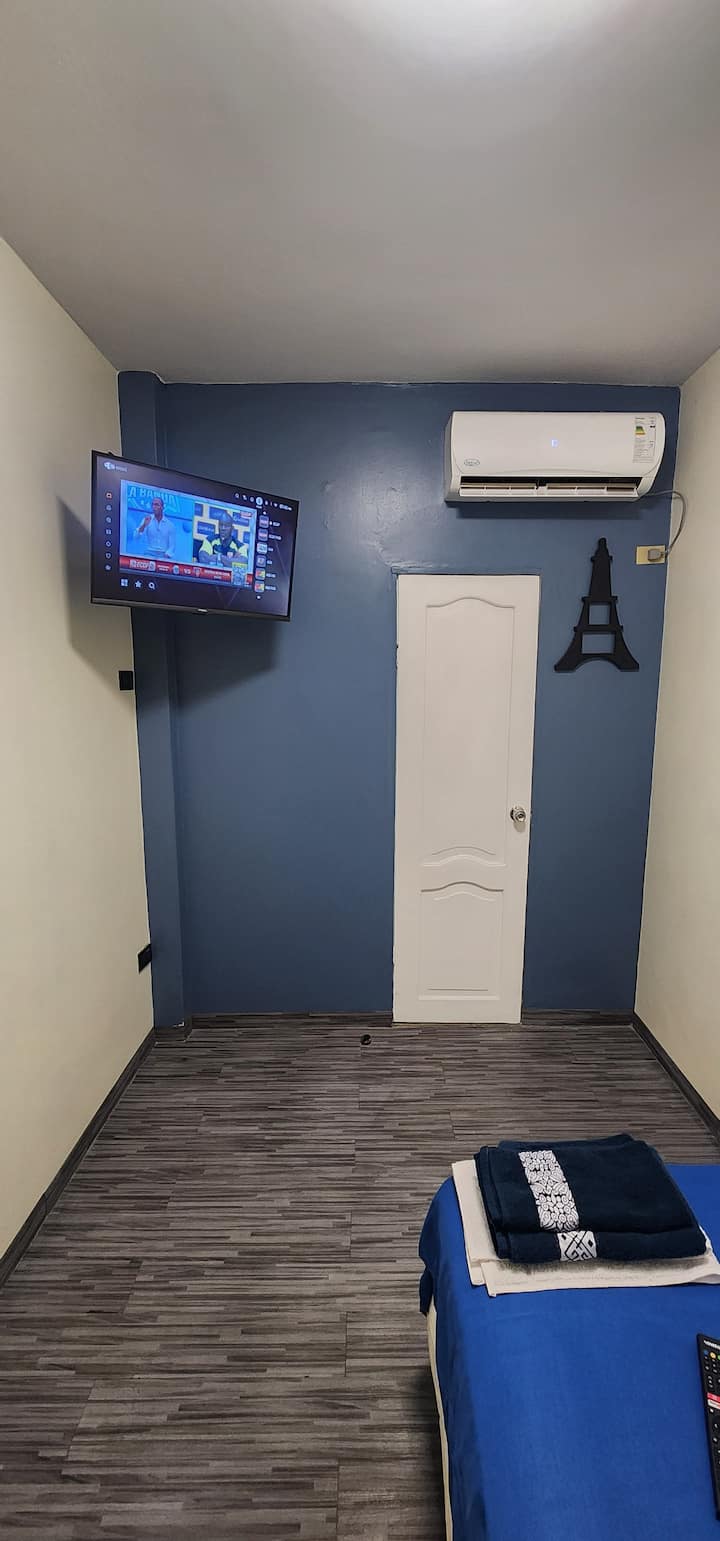 Suite Un Ambiente, Sector Norte De Gye. Urdesa. #7 - Guayaquil