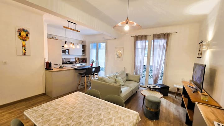 T2 Spacieux Et Cosy - A/c – Ascenseur - Plage de la Réserve - Nice