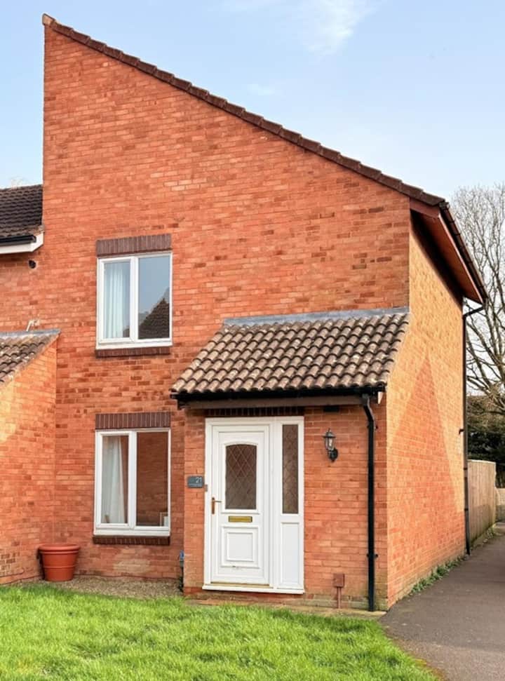 2 Bedroom Home In Frome - Frome