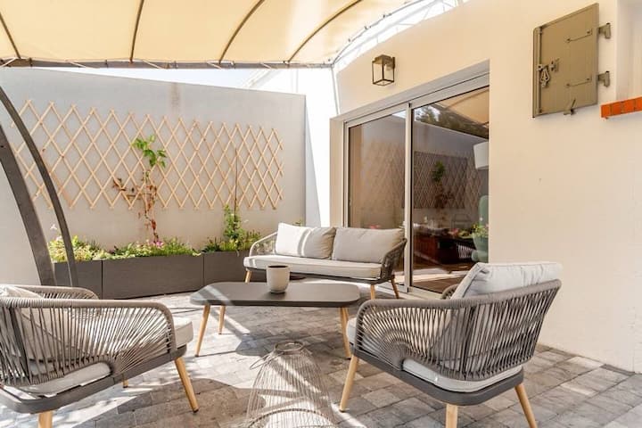 Familiale-jardin-central Mer Et Vieux Port-parking - Loire-Atlantique