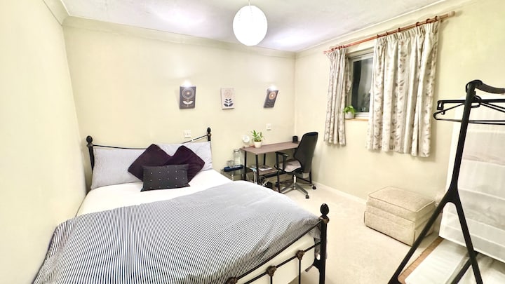 Family Home - Prime Location - Best Price - Cambrige (UK)