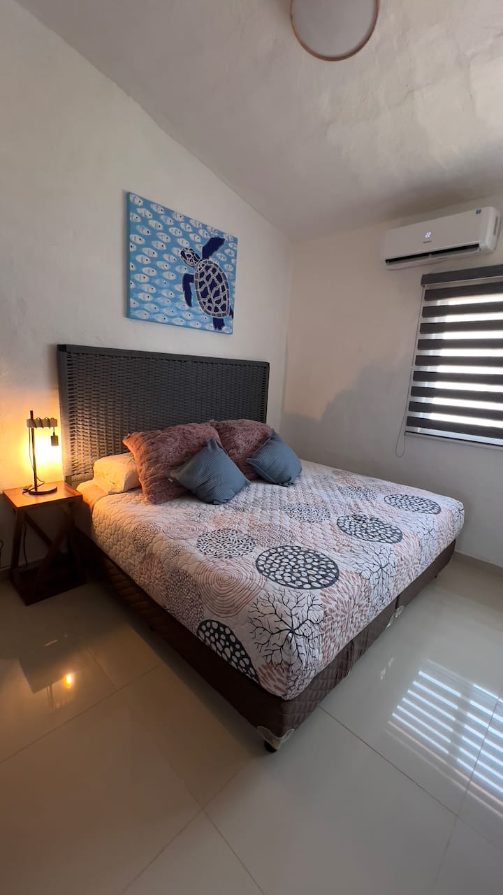 Suites Las Palmas Playa, Alberca & Confort - Manzanillo, Colima, Mexico