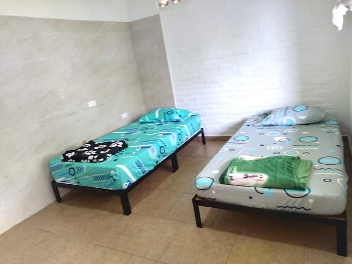 Finca Santa Elena Con Aire Ac, Piscina Y Diversión - Ginebra