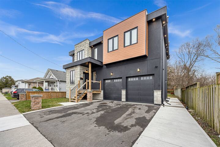 Basement Apartment - Oshawa