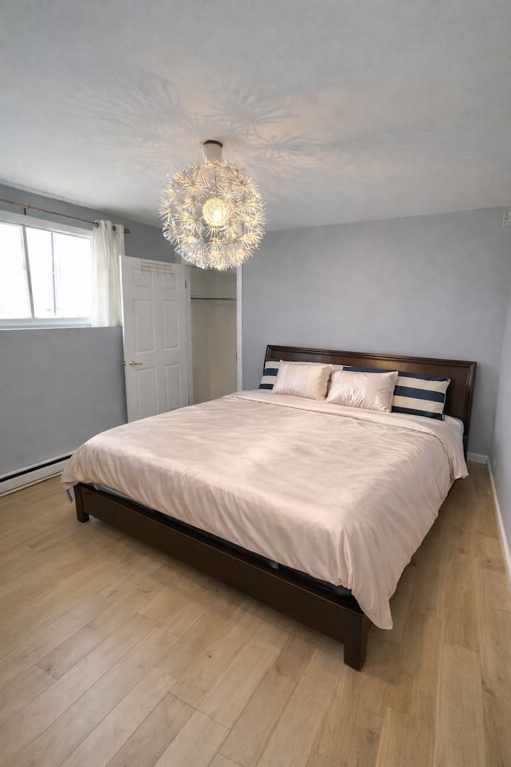 Private 2br Main Floor Guest Suite - Moncton