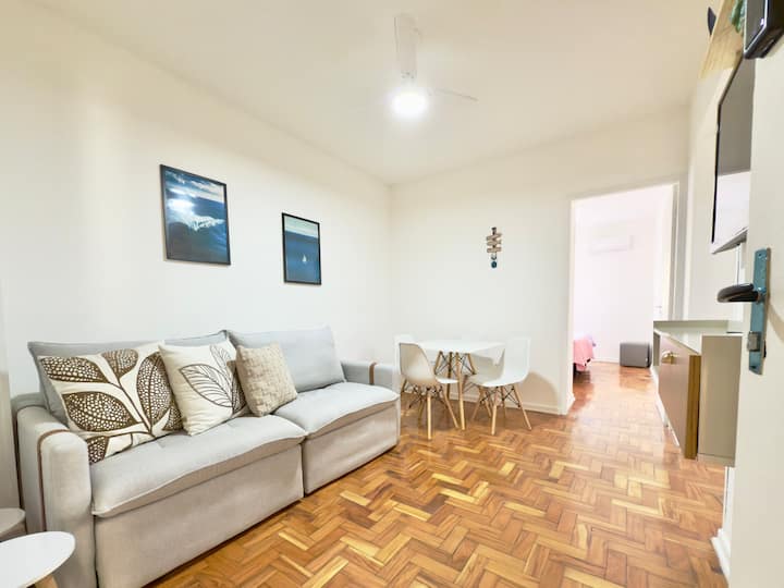 Stay Next To The Beach Parking Air Wi-fi - Santos