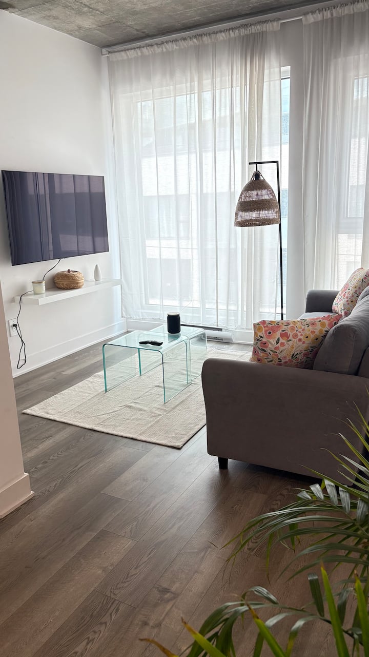 New Apartment - Montreal