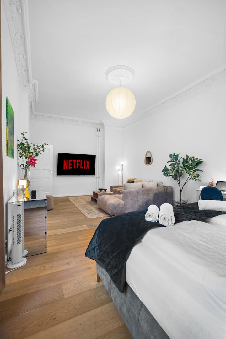 Loftly: Kant99 - Zentral - 90m2 - Self Check-in - Berlin