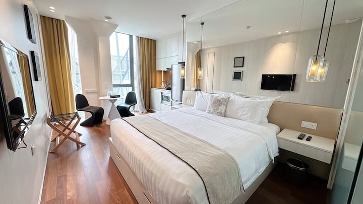 Liv Premier King Studio In Novena - Singapour