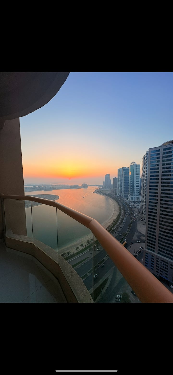 Luxury Apartment With Sea View, Gym And Pool! - Sharjah