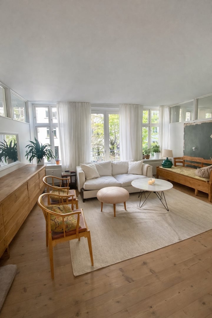 Cosy Apartment, Quiet Sunny Yard - Copenaghen