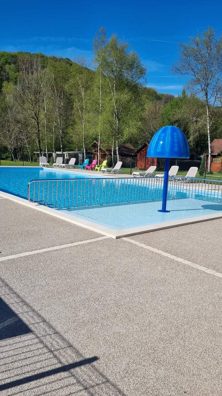 Cottage Piscine Camping - Lac de Vouglans