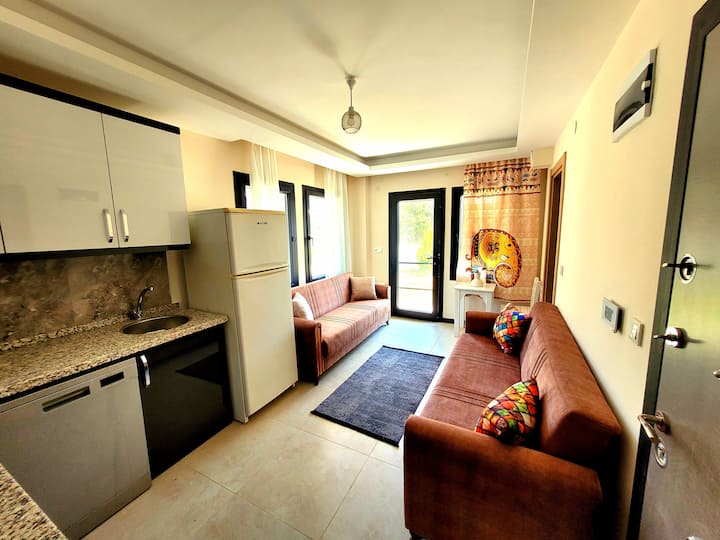 Gökova Merkezde, Akyaka Plaja 5 Dk - Akyaka