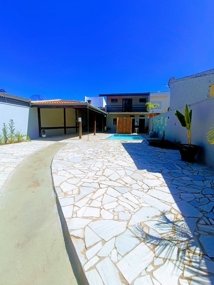 The Sun, A Paz! - Americana