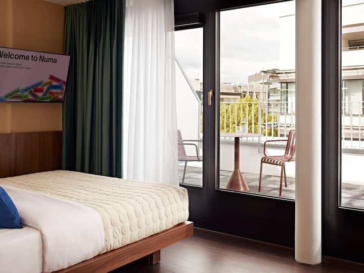 Numa | Medium Studio With Kitchenette And Balcony - Stuttgart