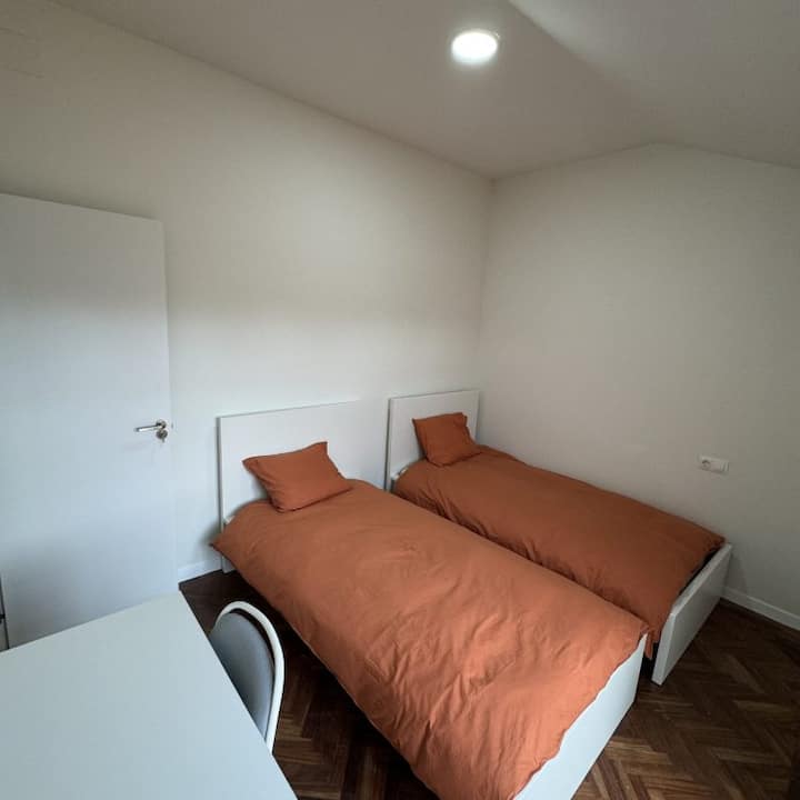 Habitación Individual 2.b Doble - Villaviciosa de Odón