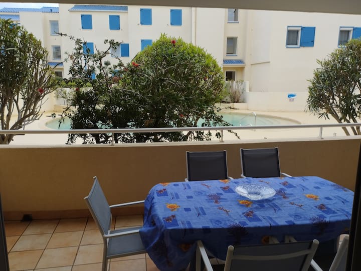 Appartement Vu Sur Piscine Proche De La Mer - Sérignan