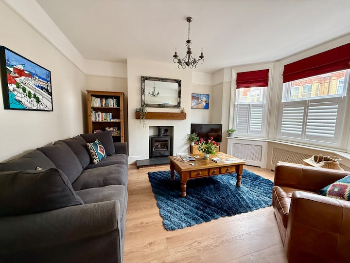 Sea View, Beach House - Withernsea