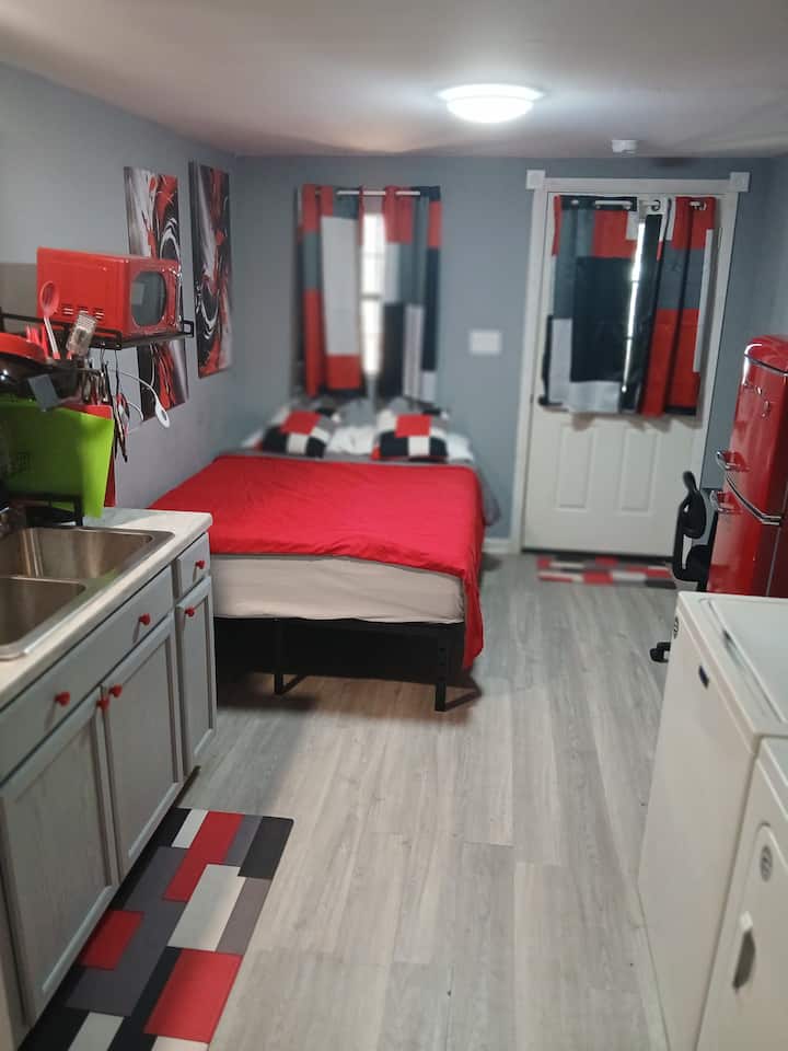 Tiny Home
Near Everything
Fayetteville - Fayetteville, NC