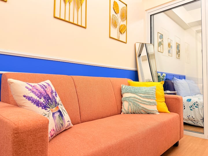Modern 1br Condo | Videoke| Netflix | Balcony - Malabon