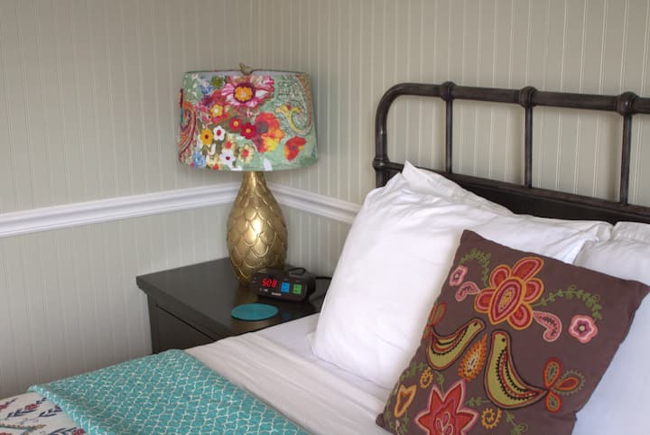 Little Wicked Inn Room #2 - Custer, SD