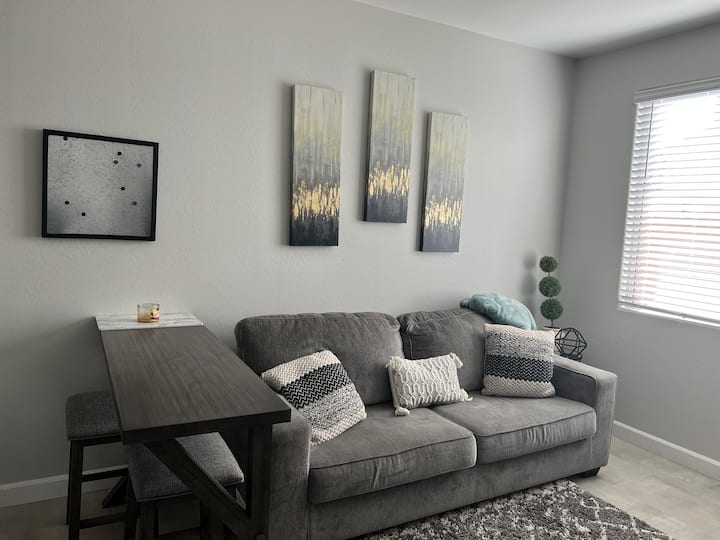Stylish 1br Private Unit Near Everything - Avondale, AZ