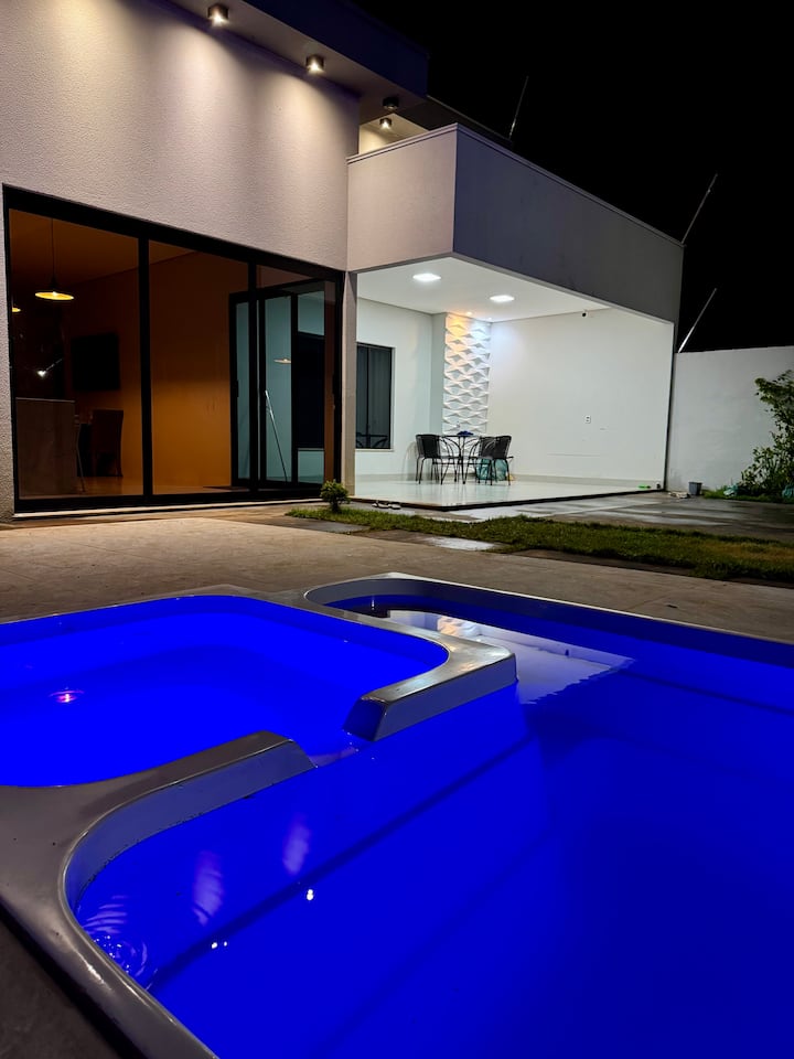 Casa Toda Climatizada Com Piscina E Spa - Sinop