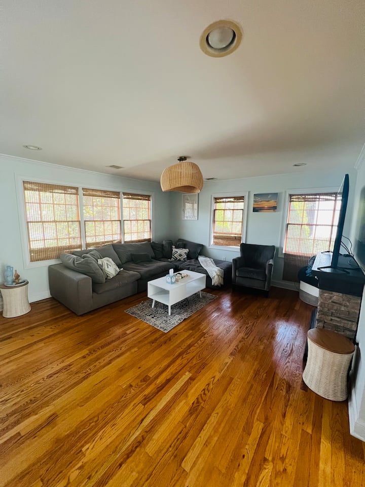 House In Atlantic Highlands - Highlands, NJ