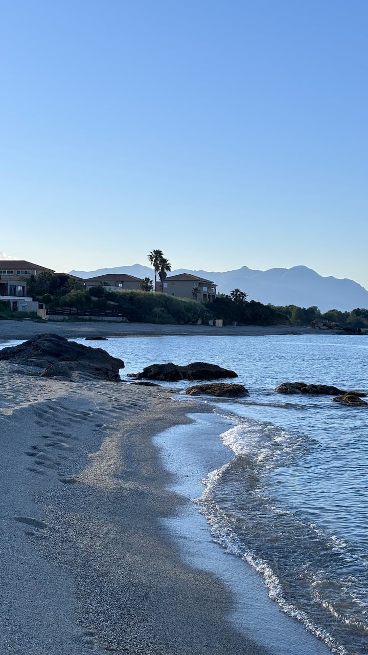 T2 Au Calme à 2 Min De La Mer - Aléria