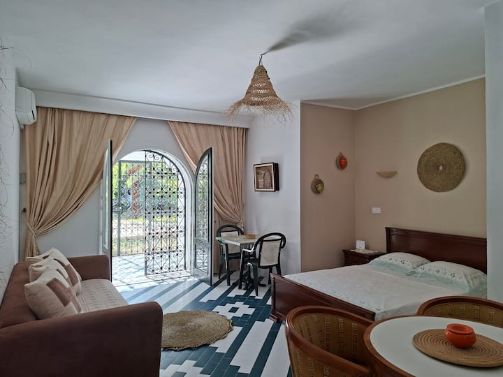 Studio De Style Méditerranéen - Tunisia