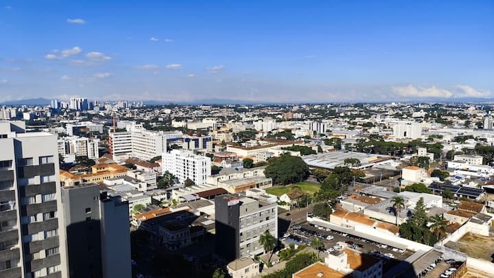 2 Quartos | 24º Andar C/ Vista + Vaga | Centro - Curitiba