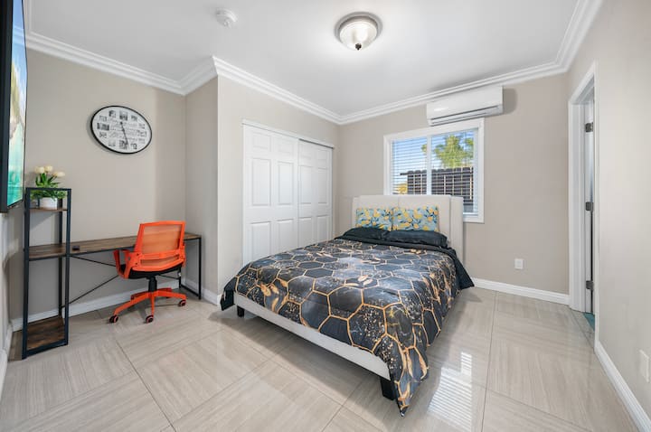 Private 1b1b Apartment Unit In Dt Baldwin Park-la - Baldwin Park, CA