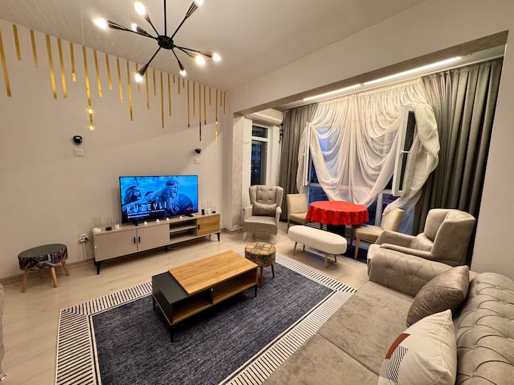 ÜMraniye ÇArşı ŞıK Konforlu Modern 2+1 Geniş Daire - Maltepe