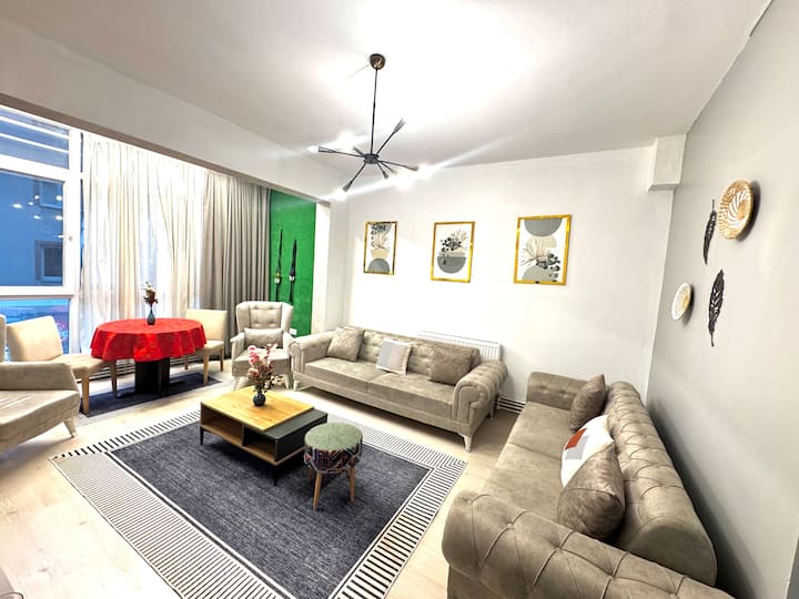 ÜMraniye ÇArşı Modern Temiz Konforlu 2+1 Daire - Maltepe