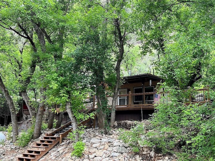 Hidden Haven Hideaway - Pecos Canyon State Park, Tererro