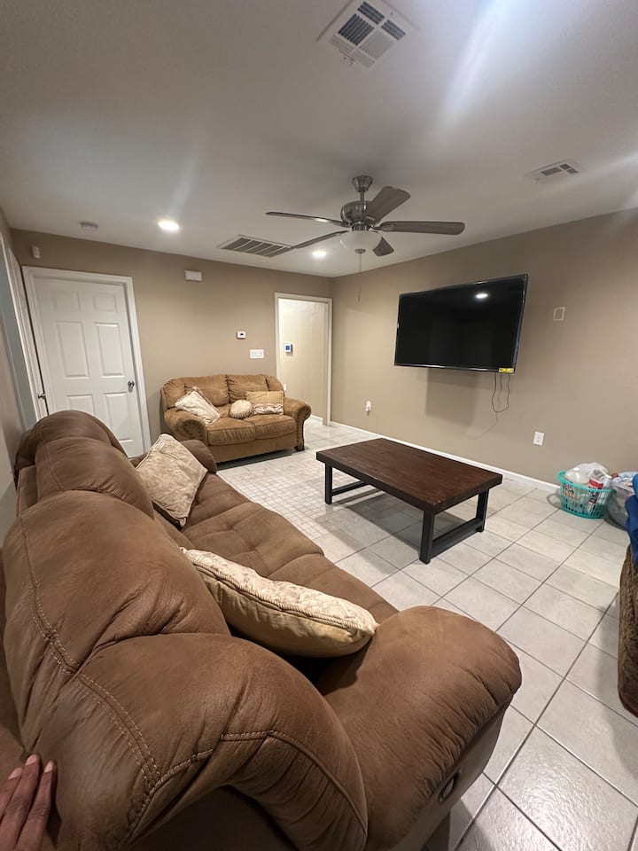 Quiet & Cozy - Missouri