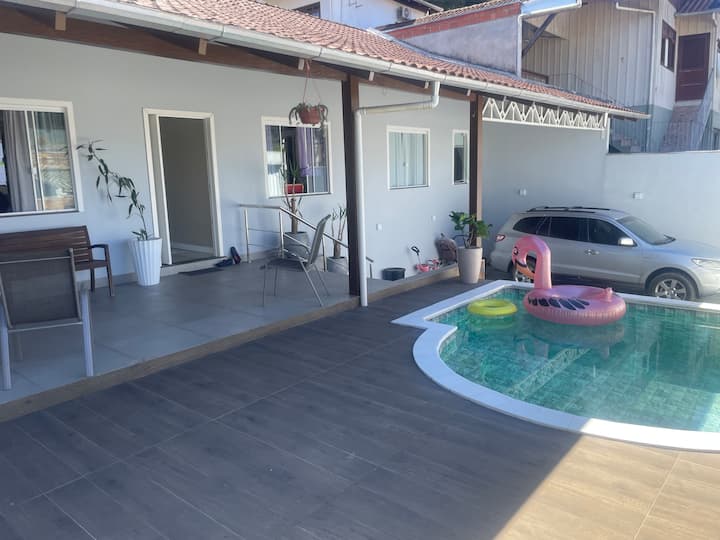 Casa Com Piscina Para Ocktober! - Gaspar