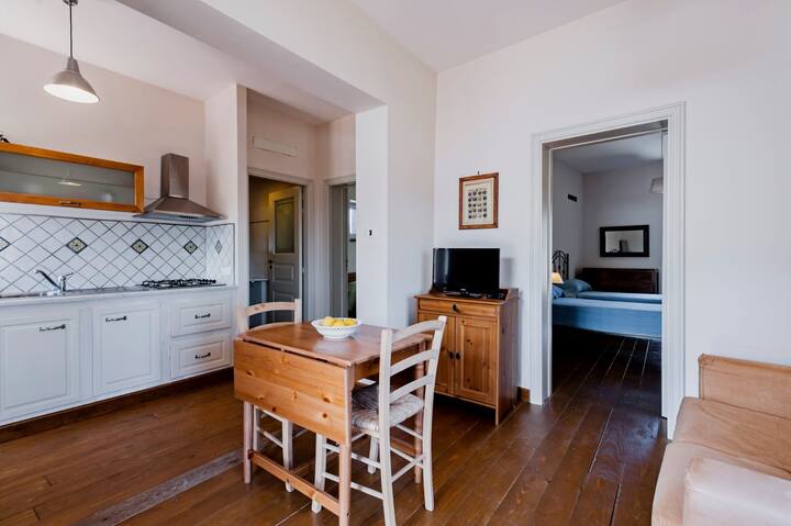 The Iris Holiday Home - Yellow Apt. - Linguaglossa