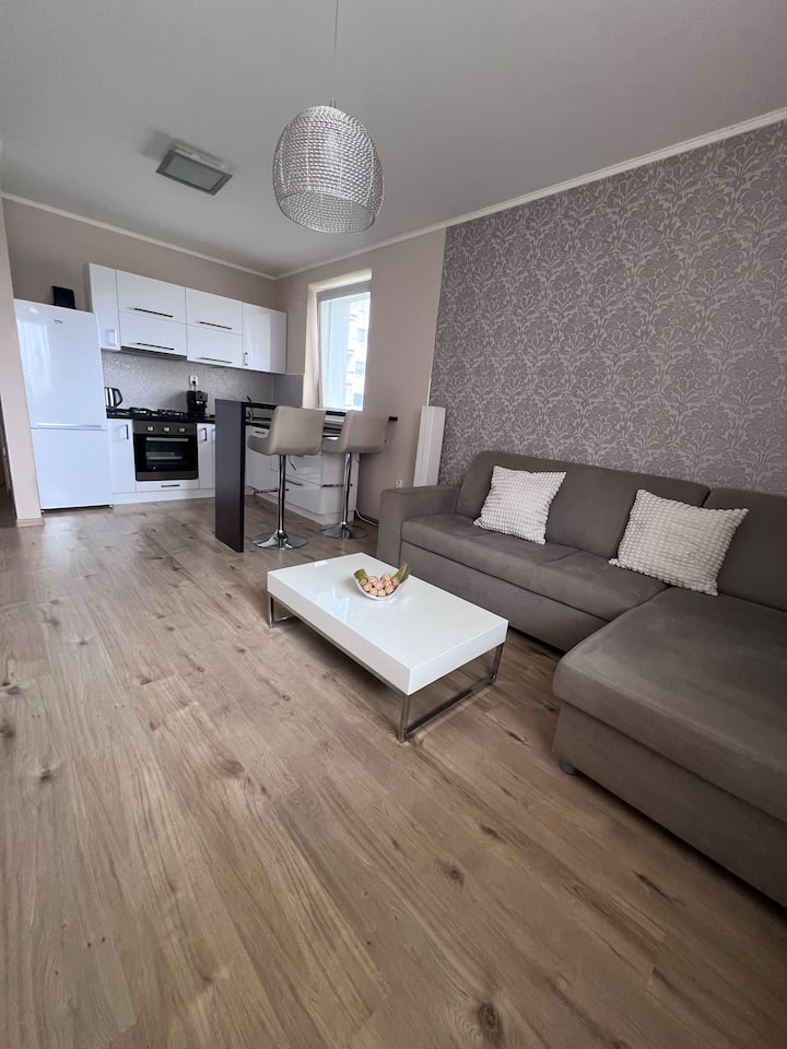 Cozy Apartment In ČErmáň - Nitra